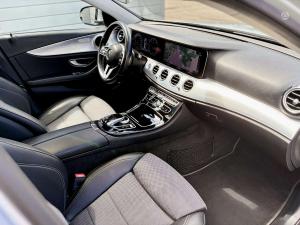Grey Mercedes-Benz E-Class 2019 in Panevezys, with an engine capacity of 1.95 L and mileage of 225 thousand km for 17300 €, photo 22 on AUTOMOTO.COM.LV
