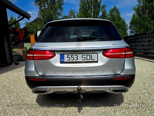 Pelēks Mercedes-Benz E-Class 2019 Tartu, ar dzinēja tilpumu 2.00 L un nobraukumu 226 tūkst. km par 25600 €, foto 5 vietnē AUTOMOTO.COM.LV