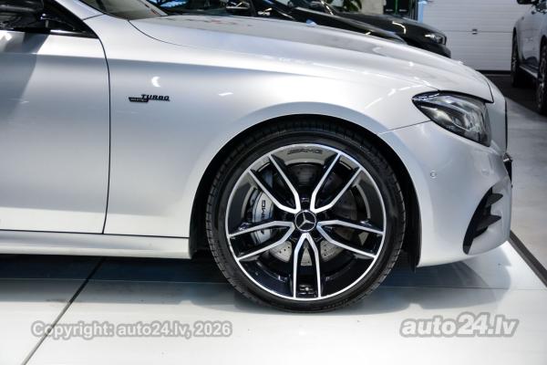Grey Mercedes-Benz E-Class 2019 in Tallinn, with an engine capacity of 3.00 L and mileage of 142 thousand km for 46000 €, photo 6 on AUTOMOTO.COM.LV