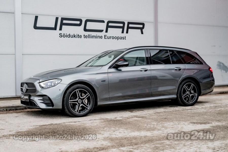 Pelēks Mercedes-Benz E-Class 2020 Pērnava, ar dzinēja tilpumu 2.00 L un nobraukumu 138 tūkst. km par 32900 €, foto 3 vietnē AUTOMOTO.COM.LV