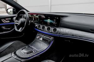 Pelēks Mercedes-Benz E-Class 2020 Pērnava, ar dzinēja tilpumu 2.00 L un nobraukumu 138 tūkst. km par 32900 €, foto 14 vietnē AUTOMOTO.COM.LV