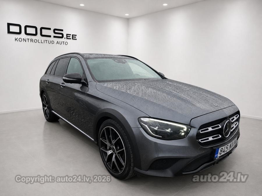 Pelēks Mercedes-Benz E-Class 2020 Tallina, ar dzinēja tilpumu 2.90 L un nobraukumu 144 tūkst. km par 34900 €, foto 1 vietnē AUTOMOTO.COM.LV