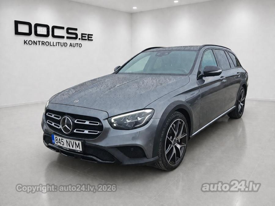Pelēks Mercedes-Benz E-Class 2020 Tallina, ar dzinēja tilpumu 2.90 L un nobraukumu 144 tūkst. km par 34900 €, foto 3 vietnē AUTOMOTO.COM.LV