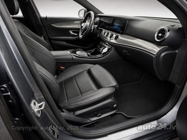 Grey Mercedes-Benz E-Class 2020 in Tallinn, with an engine capacity of 2.90 L and mileage of 144 thousand km for 34900 €, photo 8 on AUTOMOTO.COM.LV
