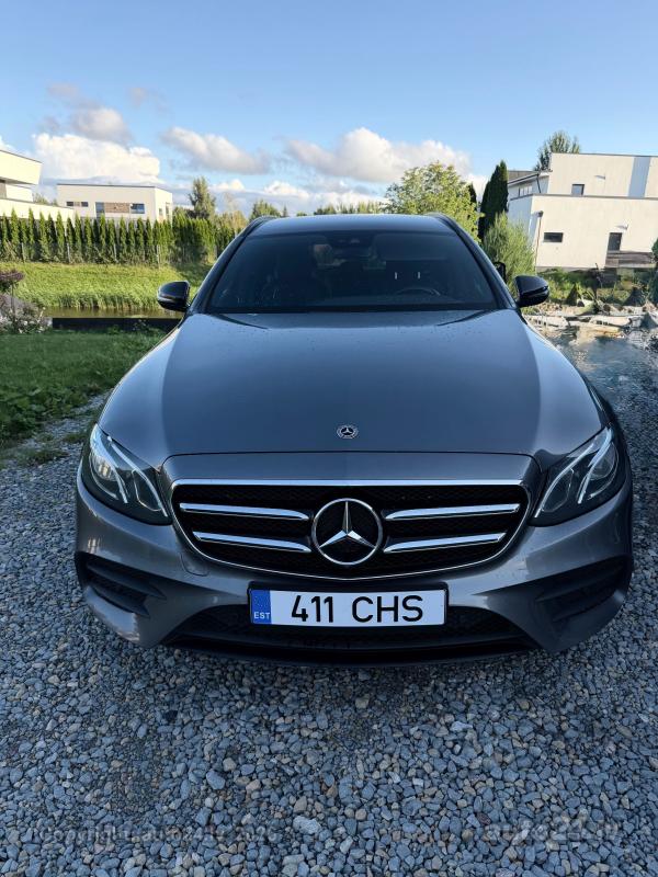 Grey Mercedes-Benz E-Class 2020 in Parnu, with an engine capacity of 2.00 L and mileage of 197 thousand km for 19999 €, photo 2 on AUTOMOTO.COM.LV