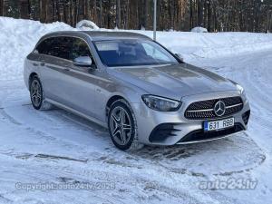 Pelēks Mercedes-Benz E-Class 2021 Tallina, ar dzinēja tilpumu 2.00 L un nobraukumu 159 tūkst. km par 26980 €, foto 2 vietnē AUTOMOTO.COM.LV
