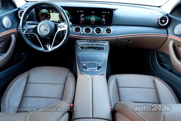 Mercedes-Benz E-Class 2021 Hāpsalu vietnē Pelēks Mercedes-Benz E-Class 2021 Hāpsalu, ar dzinēja tilpumu 2.00 L un nobraukumu 132 tūkst. km par 31490 €, foto 10 vietnē AUTOMOTO.COM.LV