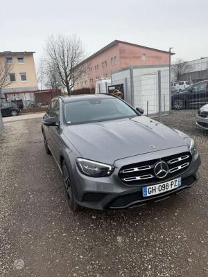 Grey Mercedes-Benz E-Class 2022 in Kaunas, with an engine capacity of 2.10 L and mileage of 315 thousand km for 19999 €, photo  on AUTOMOTO.COM.LV