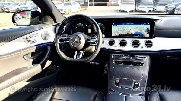 Grey Mercedes-Benz E-Class 2022 in Tallinn, with an engine capacity of 2.00 L and mileage of 137 thousand km for 33900 €, photo 11 on AUTOMOTO.COM.LV