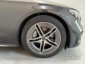 Grey Mercedes-Benz E-Class 2024 in Tartu, with an engine capacity of 2.00 L and mileage of 29 thousand km for 53900 €, photo 15 on AUTOMOTO.COM.LV