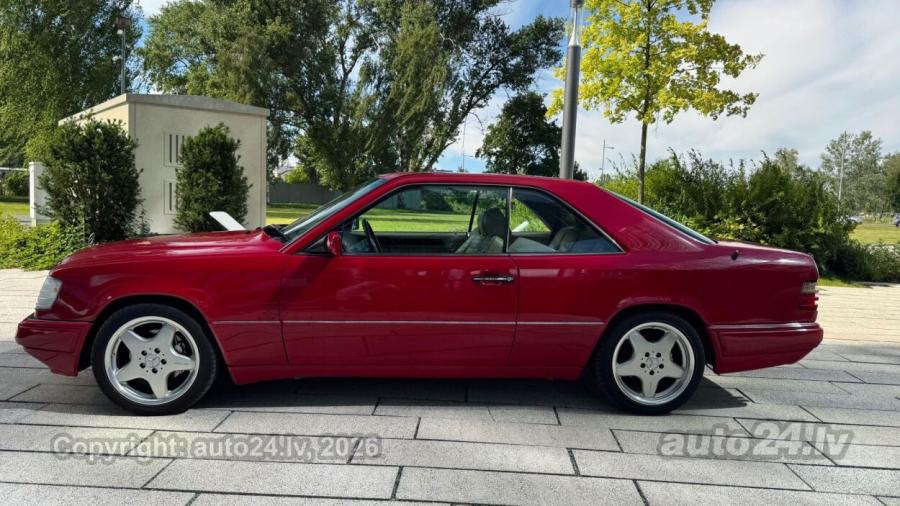 Red Mercedes-Benz E-Class 1994 in Riga, with an engine capacity of 3.00 L and mileage of 150 thousand km for 26500 €, photo 7 on AUTOMOTO.COM.LV