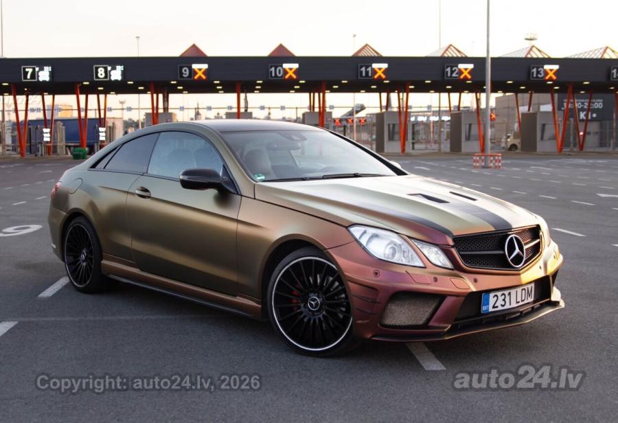 Sarkans Mercedes-Benz E-Class 2010 Tallina, ar dzinēja tilpumu 3.00 L un nobraukumu 229 tūkst. km par 14999 €, foto 3 vietnē AUTOMOTO.COM.LV
