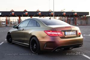 Sarkans Mercedes-Benz E-Class 2010 Tallina, ar dzinēja tilpumu 3.00 L un nobraukumu 229 tūkst. km par 14999 €, foto 6 vietnē AUTOMOTO.COM.LV