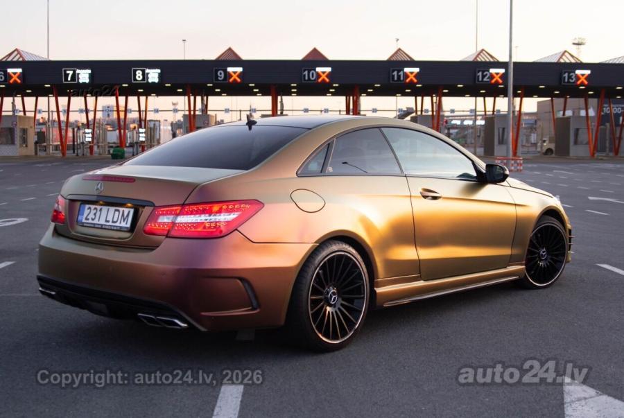 Sarkans Mercedes-Benz E-Class 2010 Tallina, ar dzinēja tilpumu 3.00 L un nobraukumu 229 tūkst. km par 14999 €, foto 7 vietnē AUTOMOTO.COM.LV