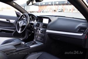 Sarkans Mercedes-Benz E-Class 2010 Tallina, ar dzinēja tilpumu 3.00 L un nobraukumu 229 tūkst. km par 14999 €, foto 12 vietnē AUTOMOTO.COM.LV