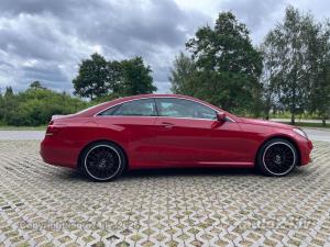 Sarkans Mercedes-Benz E-Class 2014 Tallina, ar dzinēja tilpumu 4.60 L un nobraukumu 144 tūkst. km par 19900 €, foto 4 vietnē AUTOMOTO.COM.LV