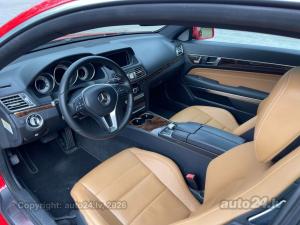 Sarkans Mercedes-Benz E-Class 2014 Tallina, ar dzinēja tilpumu 4.60 L un nobraukumu 144 tūkst. km par 19900 €, foto 8 vietnē AUTOMOTO.COM.LV