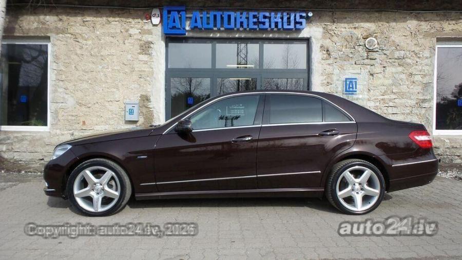 Sarkans Mercedes-Benz E-Class 2009 Tallina, ar dzinēja tilpumu 2.10 L un nobraukumu 300 tūkst. km par 7990 €, foto 8 vietnē AUTOMOTO.COM.LV