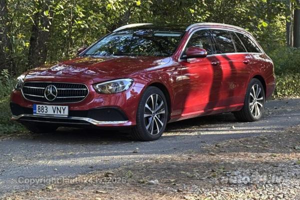 Red Mercedes-Benz E-Class 2021 in Tallinn, with an engine capacity of 2.00 L and mileage of 115 thousand km for 29900 €, photo 1 on AUTOMOTO.COM.LV