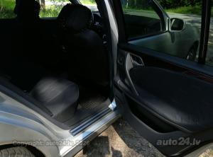 Mercedes-Benz E-Class 2001 in Tallinn, with an engine capacity of 2.60 L and mileage of 95 thousand km for 4499 €, photo 7 on AUTOMOTO.COM.LV