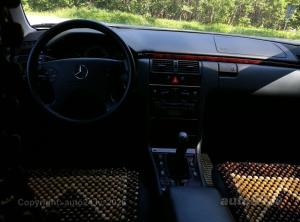 Mercedes-Benz E-Class 2001 in Tallinn, with an engine capacity of 2.60 L and mileage of 95 thousand km for 4499 €, photo 9 on AUTOMOTO.COM.LV