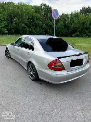 Mercedes-Benz E-Class 2002 in Kaunas, with an engine capacity of 2.70 L and mileage of 355 thousand km for 3000 €, photo 4 on AUTOMOTO.COM.LV
