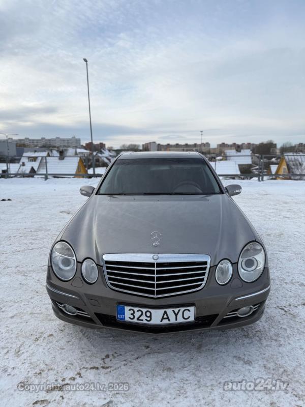 Mercedes-Benz E-Class 2003 Tallina, ar dzinēja tilpumu 3.20 L un nobraukumu 500 tūkst. km par 1998 €, foto 6 vietnē AUTOMOTO.COM.LV
