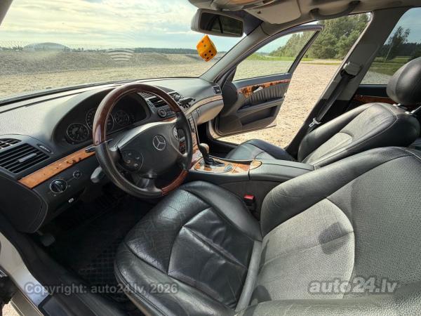 Mercedes-Benz E-Class 2003 in Riga, with an engine capacity of 0.00 L and mileage of 348 thousand km for 1500 €, photo 6 on AUTOMOTO.COM.LV