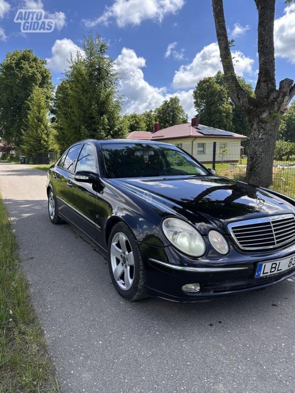 Mercedes-Benz E-Class 2004 in Vilnius, with an engine capacity of 3.20 L and mileage of 304 thousand km for 2700 €, photo 2 on AUTOMOTO.COM.LV