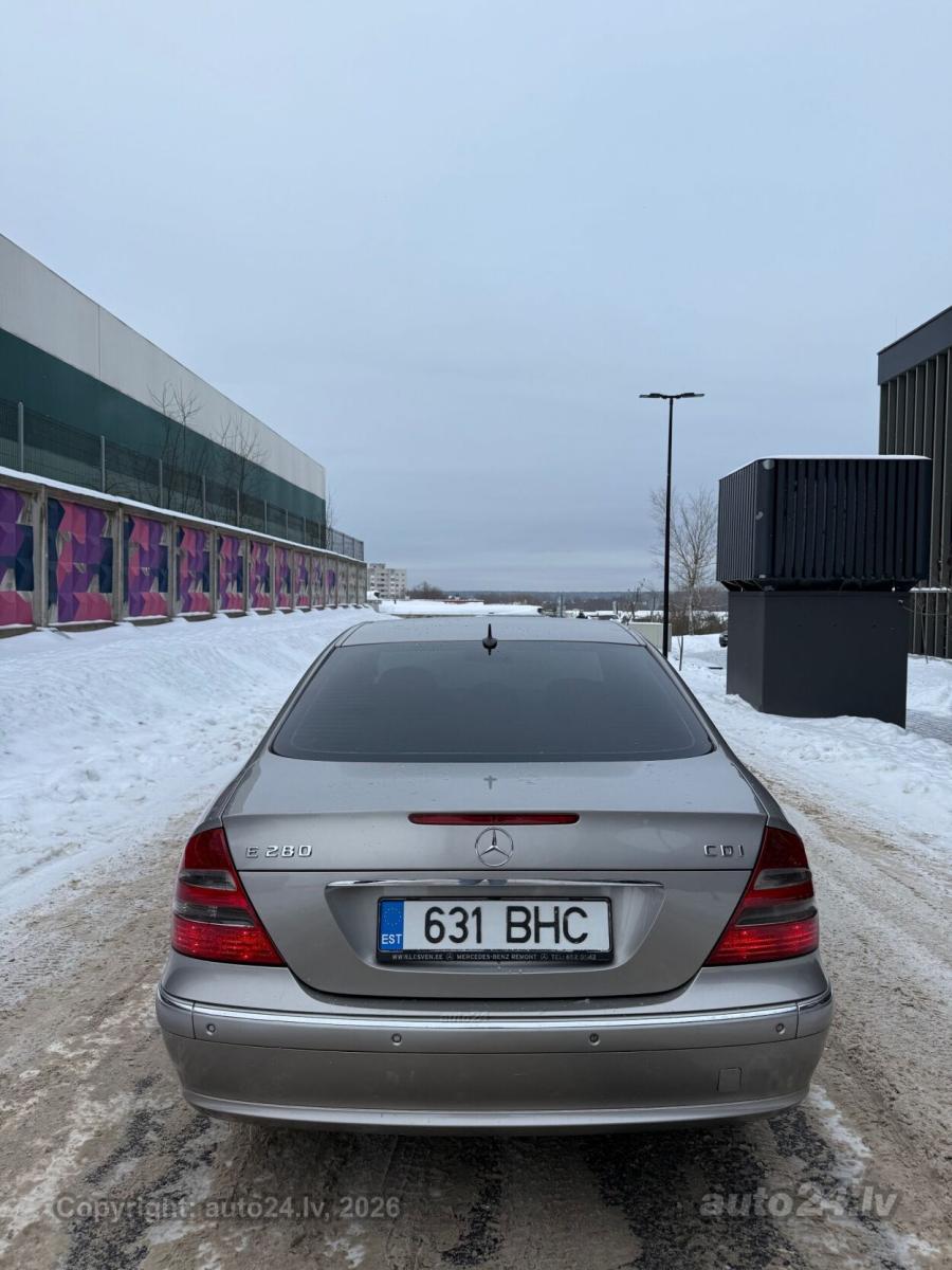 Mercedes-Benz E-Class 2005 in Tallinn, with an engine capacity of 3.00 L and mileage of 415 thousand km for 3000 €, photo 2 on AUTOMOTO.COM.LV