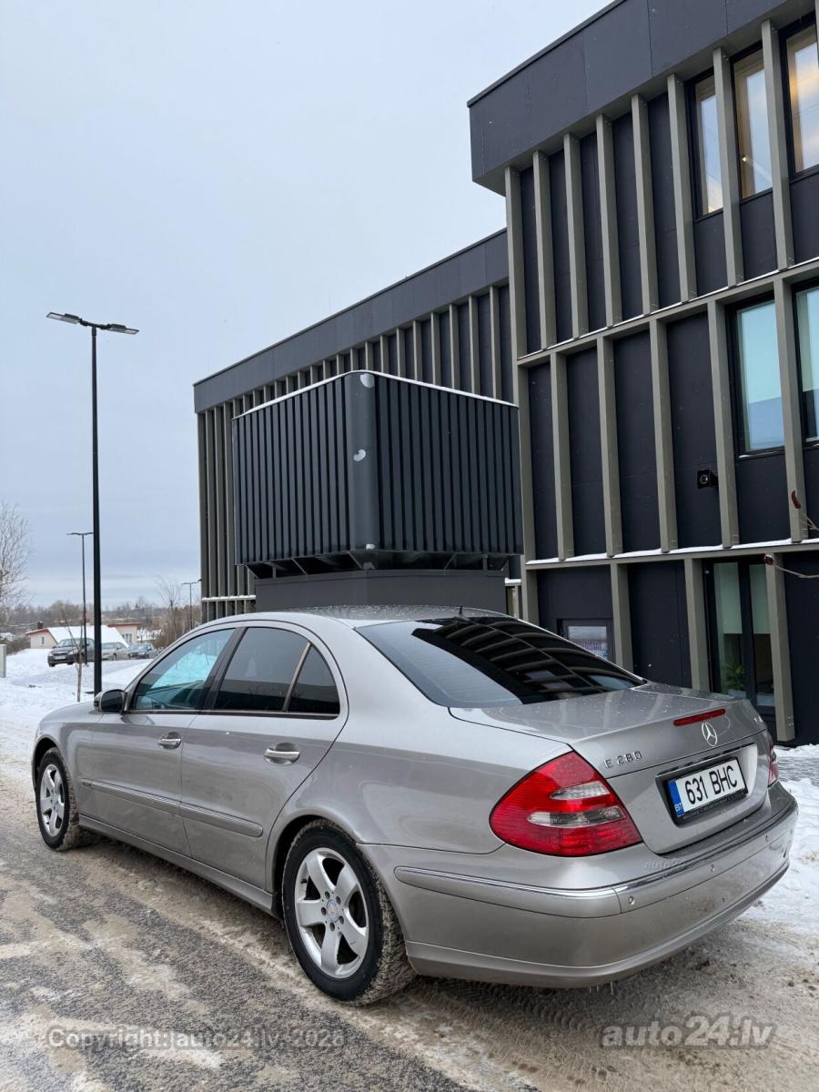 Mercedes-Benz E-Class 2005 in Tallinn, with an engine capacity of 3.00 L and mileage of 415 thousand km for 3000 €, photo 5 on AUTOMOTO.COM.LV