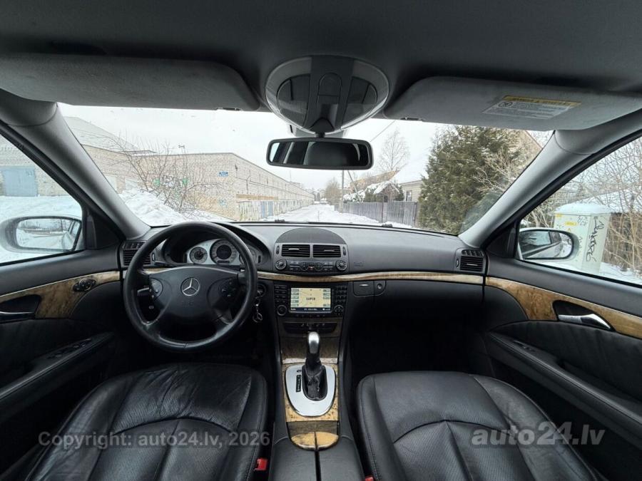 Mercedes-Benz E-Class 2005 in Tallinn, with an engine capacity of 3.00 L and mileage of 415 thousand km for 3000 €, photo 10 on AUTOMOTO.COM.LV