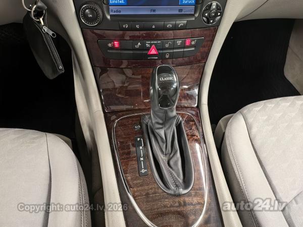 Мерседес Е-Класс 2005 в Вильянди, объемом двигателя 1.80 л и пробегом 215 тыс. км за 4990 €, фото 9 на AUTOMOTO.COM.LV