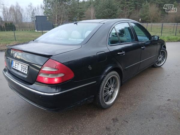 Mercedes-Benz E-Class 2006 Jonava, ar dzinēja tilpumu 3.20 L un nobraukumu 335 tūkst. km par 2800 €, foto 2 vietnē AUTOMOTO.COM.LV