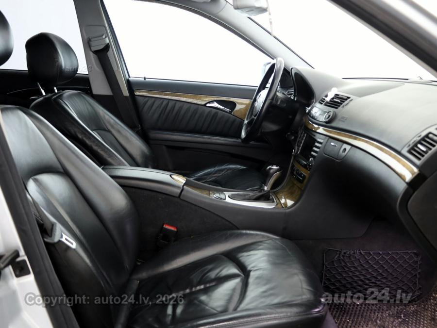 Mercedes-Benz E-Class 2006 Tallina, ar dzinēja tilpumu 3.00 L un nobraukumu 394 tūkst. km par 999 €, foto 7 vietnē AUTOMOTO.COM.LV