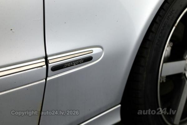 Mercedes-Benz E-Class 2006 in Tallinn, with an engine capacity of 3.00 L and mileage of 394 thousand km for 999 €, photo 8 on AUTOMOTO.COM.LV