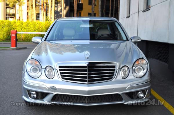 Mercedes-Benz E-Class 2006 Tallina, ar dzinēja tilpumu 4.20 L un nobraukumu 349 tūkst. km par 6990 €, foto 3 vietnē AUTOMOTO.COM.LV