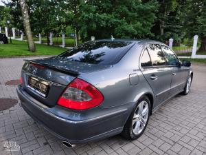 Mercedes-Benz E-Class 2008 Šauļi, ar dzinēja tilpumu 3.00 L un nobraukumu 321 tūkst. km par 4850 €, foto 12 vietnē AUTOMOTO.COM.LV