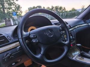 Mercedes-Benz E-Class 2008 Šauļi, ar dzinēja tilpumu 3.00 L un nobraukumu 321 tūkst. km par 4850 €, foto 19 vietnē AUTOMOTO.COM.LV
