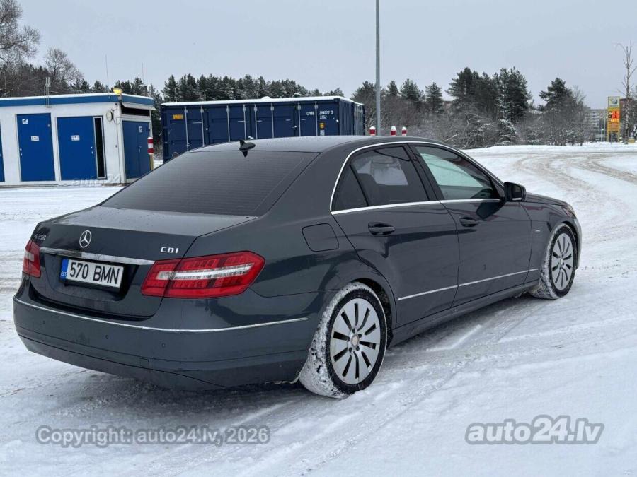 Mercedes-Benz E-Class 2009 in Narva, with an engine capacity of 2.10 L and mileage of 340 thousand km for 5700 €, photo 4 on AUTOMOTO.COM.LV