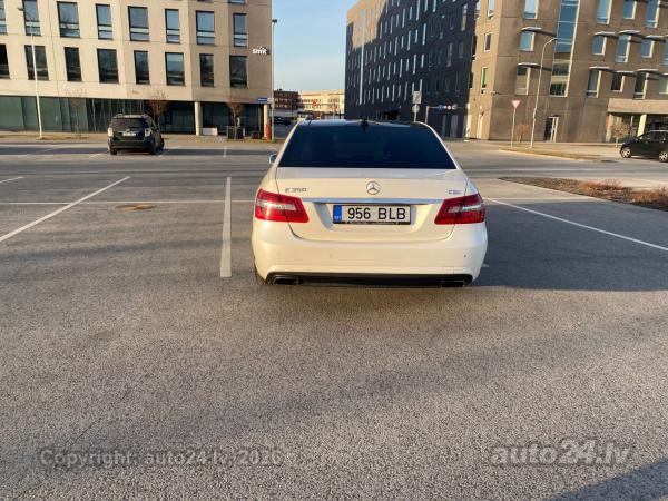 Mercedes-Benz E-Class 2011 in Tallinn, with an engine capacity of 3.00 L and mileage of 229 thousand km for 9890 €, photo 4 on AUTOMOTO.COM.LV