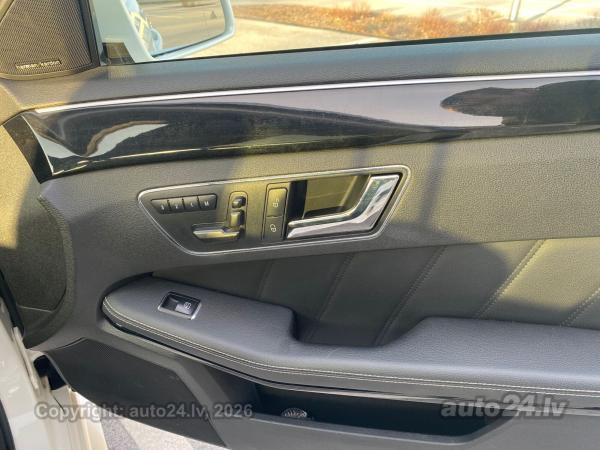 Mercedes-Benz E-Class 2011 in Tallinn, with an engine capacity of 3.00 L and mileage of 229 thousand km for 9890 €, photo 6 on AUTOMOTO.COM.LV