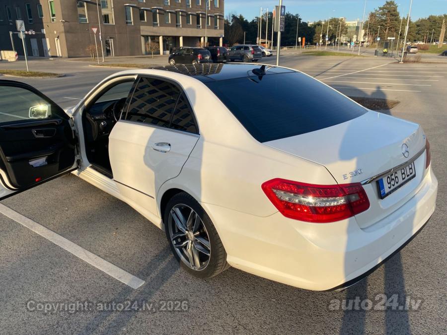 Mercedes-Benz E-Class 2011 in Tallinn, with an engine capacity of 3.00 L and mileage of 229 thousand km for 9890 €, photo 14 on AUTOMOTO.COM.LV