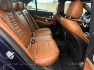 Mercedes-Benz E-Class 2016 in Tallinn, with an engine capacity of 2.00 L and mileage of 160 thousand km for 18990 €, photo 10 on AUTOMOTO.COM.LV