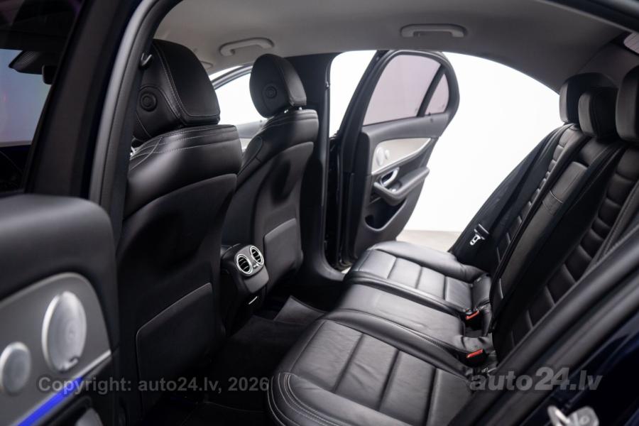 Mercedes-Benz E-Class 2017 Tallina, ar dzinēja tilpumu 2.00 L un nobraukumu 177 tūkst. km par 19999 €, foto 9 vietnē AUTOMOTO.COM.LV