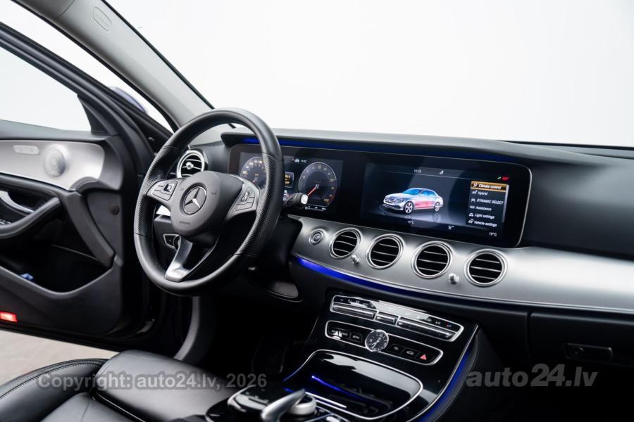 Mercedes-Benz E-Class 2017 Tallina, ar dzinēja tilpumu 2.00 L un nobraukumu 177 tūkst. km par 19999 €, foto 12 vietnē AUTOMOTO.COM.LV