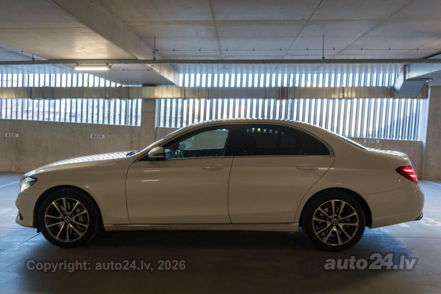 Mercedes-Benz E-Class 2018 Tallina, ar dzinēja tilpumu 3.00 L un nobraukumu 185 tūkst. km par 27900 €, foto 5 vietnē AUTOMOTO.COM.LV