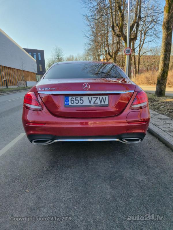 Mercedes-Benz E-Class 2020 Tallina, ar dzinēja tilpumu 2.00 L un nobraukumu 164 tūkst. km par 26990 €, foto 4 vietnē AUTOMOTO.COM.LV