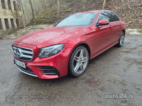 Mercedes-Benz E-Class 2020 in Tallinn, with an engine capacity of 2.00 L and mileage of 164 thousand km for 26990 €, photo 11 on AUTOMOTO.COM.LV