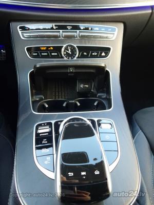 Mercedes-Benz E-Class 2020 in Tallinn, with an engine capacity of 2.00 L and mileage of 164 thousand km for 26990 €, photo 22 on AUTOMOTO.COM.LV